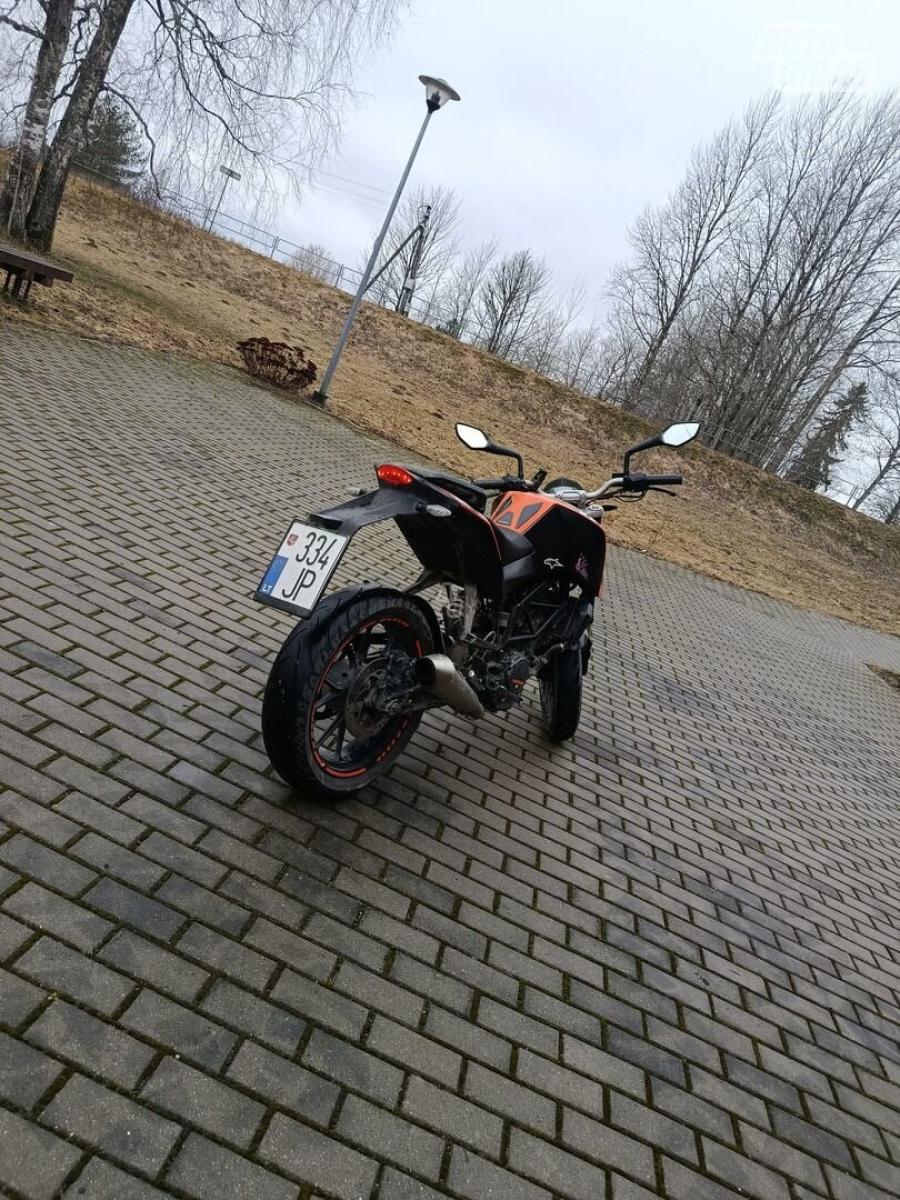 KTM Duke 2012 in Mazeikiai, with an engine capacity of 0.12 L and mileage of 24 thousand km for 1600 €, photo 4 on AUTOMOTO.COM.LV