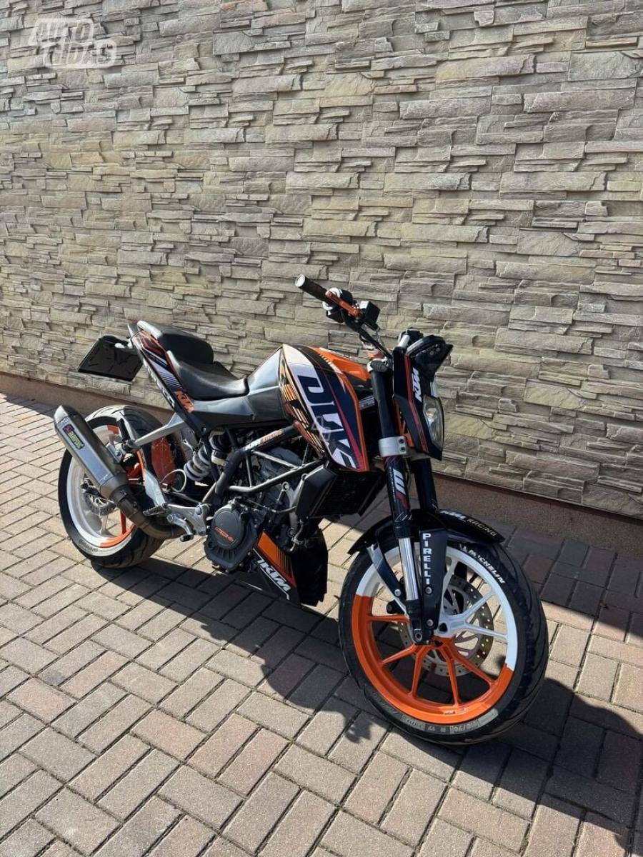 KTM Duke 2012 Šauļi, ar dzinēja tilpumu 0.13 L un nobraukumu 19 tūkst. km par 2100 €, foto 4 vietnē AUTOMOTO.COM.LV