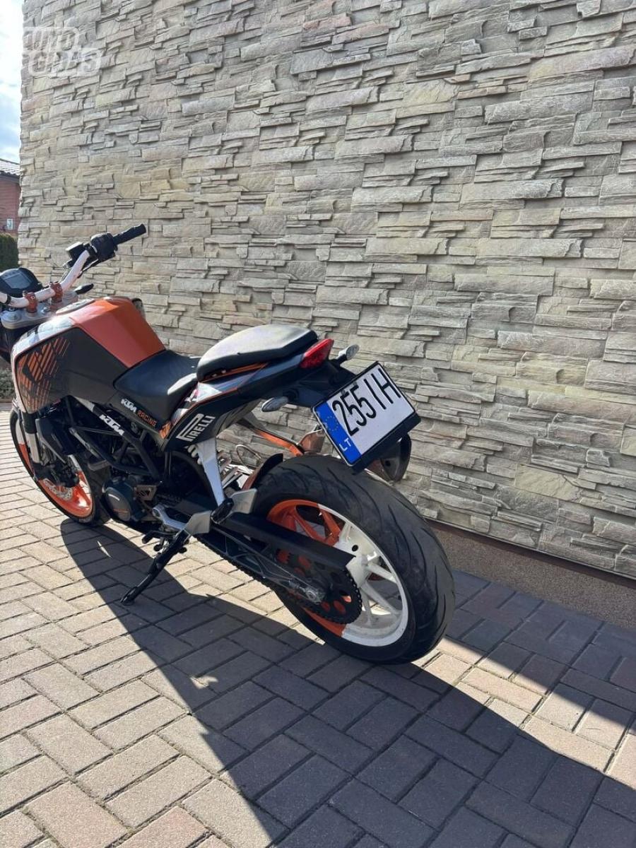 KTM Duke 2012 Šauļi, ar dzinēja tilpumu 0.13 L un nobraukumu 19 tūkst. km par 2100 €, foto 6 vietnē AUTOMOTO.COM.LV