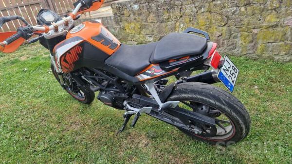 KTM Duke 2012 Rīga, ar dzinēja tilpumu 0.13 L un nobraukumu 0 tūkst. km par 2150 €, foto 4 vietnē AUTOMOTO.COM.LV