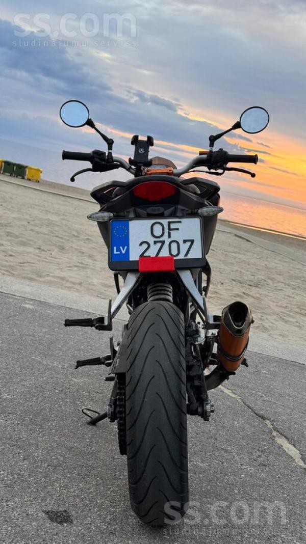 KTM Duke 2012 in Riga, with an engine capacity of 0.13 L and mileage of 0 thousand km for 2299 €, photo 3 on AUTOMOTO.COM.LV
