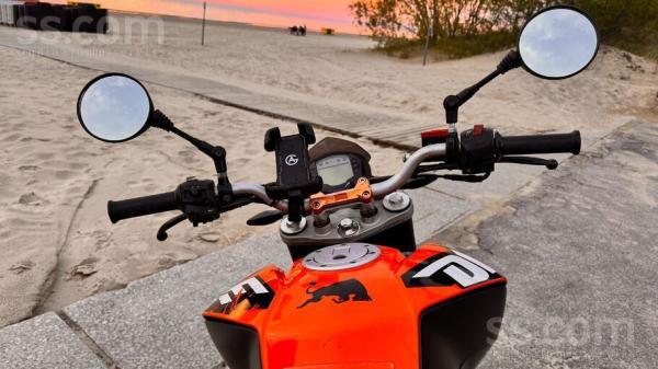 KTM Duke 2012 in Riga, with an engine capacity of 0.13 L and mileage of 0 thousand km for 2299 €, photo 6 on AUTOMOTO.COM.LV