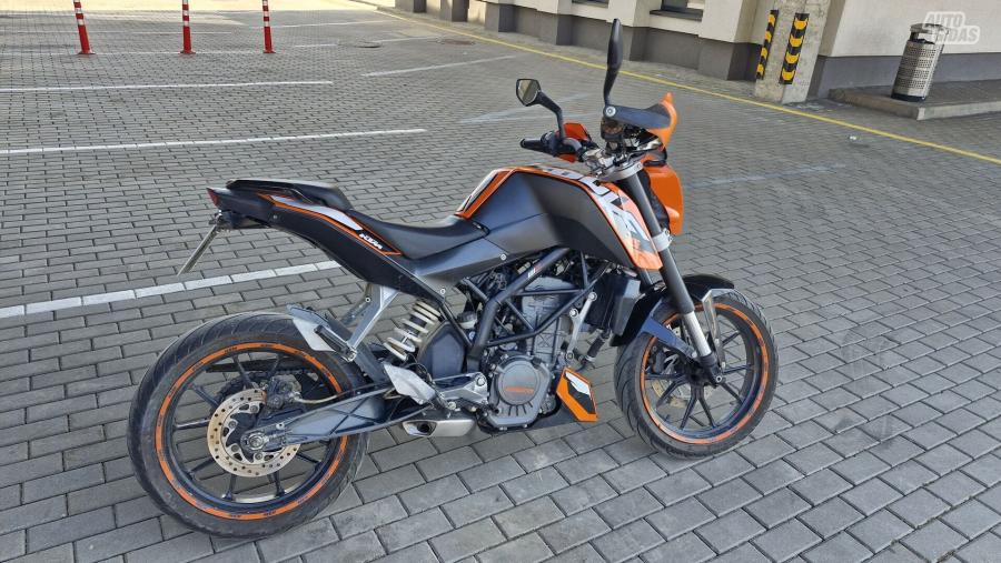 KTM Duke 2012 in Kaunas, with an engine capacity of 0.13 L and mileage of 47 thousand km for 1700 €, photo 4 on AUTOMOTO.COM.LV