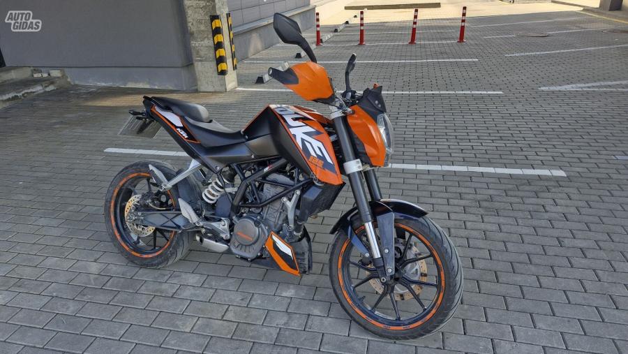 KTM Duke 2012 in Kaunas, with an engine capacity of 0.13 L and mileage of 47 thousand km for 1700 €, photo 5 on AUTOMOTO.COM.LV