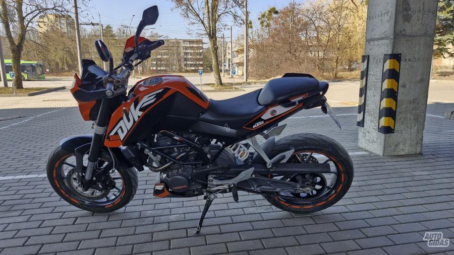 KTM Duke 2012 in Kaunas, with an engine capacity of 0.13 L and mileage of 47 thousand km for 1700 €, photo 13 on AUTOMOTO.COM.LV