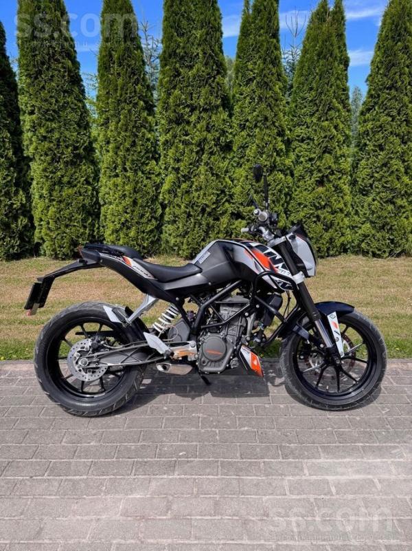 KTM Duke 2012 Dobele, ar dzinēja tilpumu 0.13 L un nobraukumu 0 tūkst. km par 1900 €, foto 1 vietnē AUTOMOTO.COM.LV