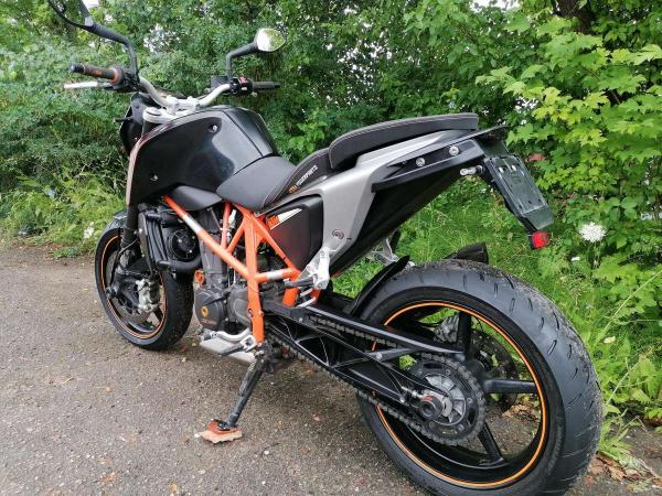 KTM Duke 2012 in Klaipeda, with an engine capacity of 0.69 L and mileage of 42 thousand km for 3400 €, photo 6 on AUTOMOTO.COM.LV