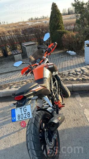KTM Duke 2012 Rīga, ar dzinēja tilpumu 0.13 L un nobraukumu 0 tūkst. km par 1200 €, foto 3 vietnē AUTOMOTO.COM.LV