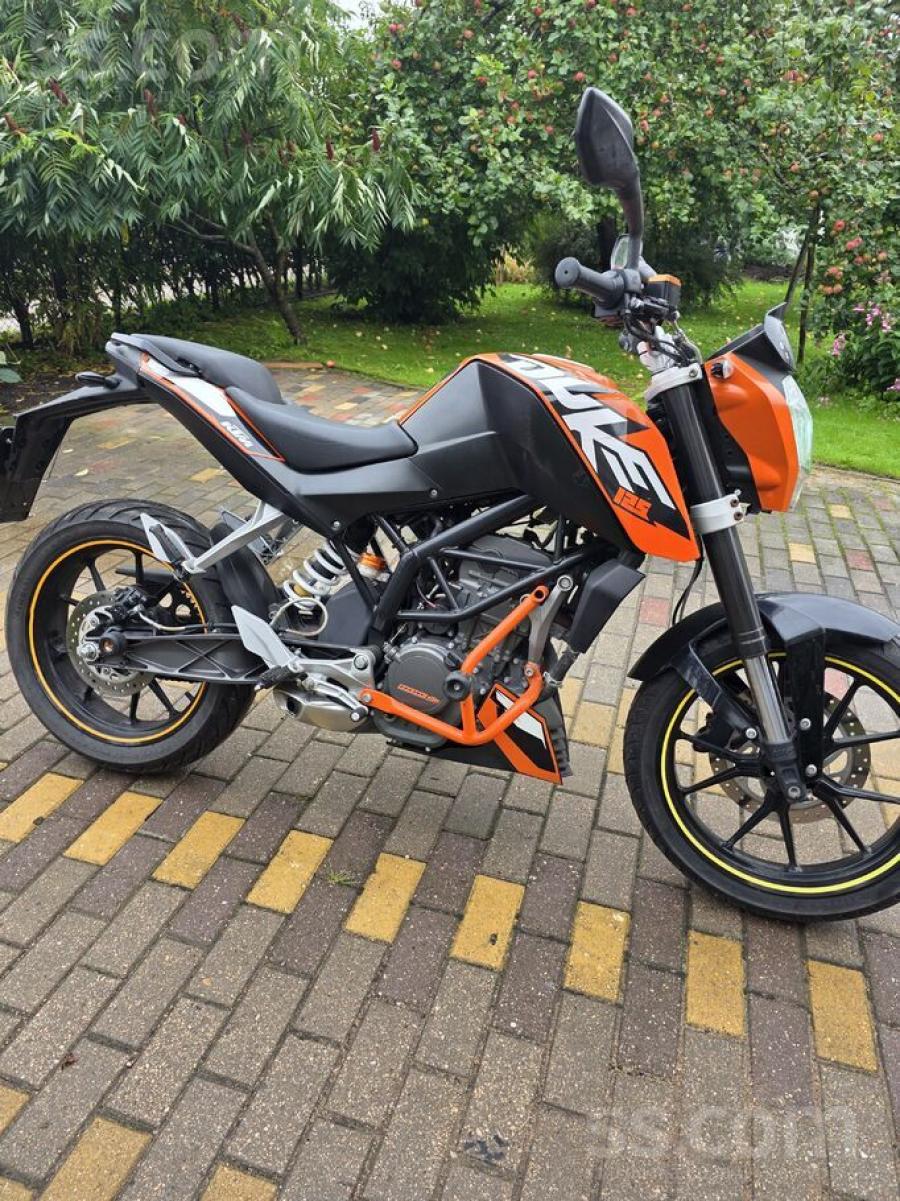 KTM Duke 2012 in Cesis, with an engine capacity of 0.13 L and mileage of 0 thousand km for 2200 €, photo 6 on AUTOMOTO.COM.LV