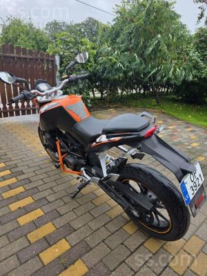 KTM Duke 2012 in Cesis, with an engine capacity of 0.13 L and mileage of 0 thousand km for 2200 €, photo 7 on AUTOMOTO.COM.LV