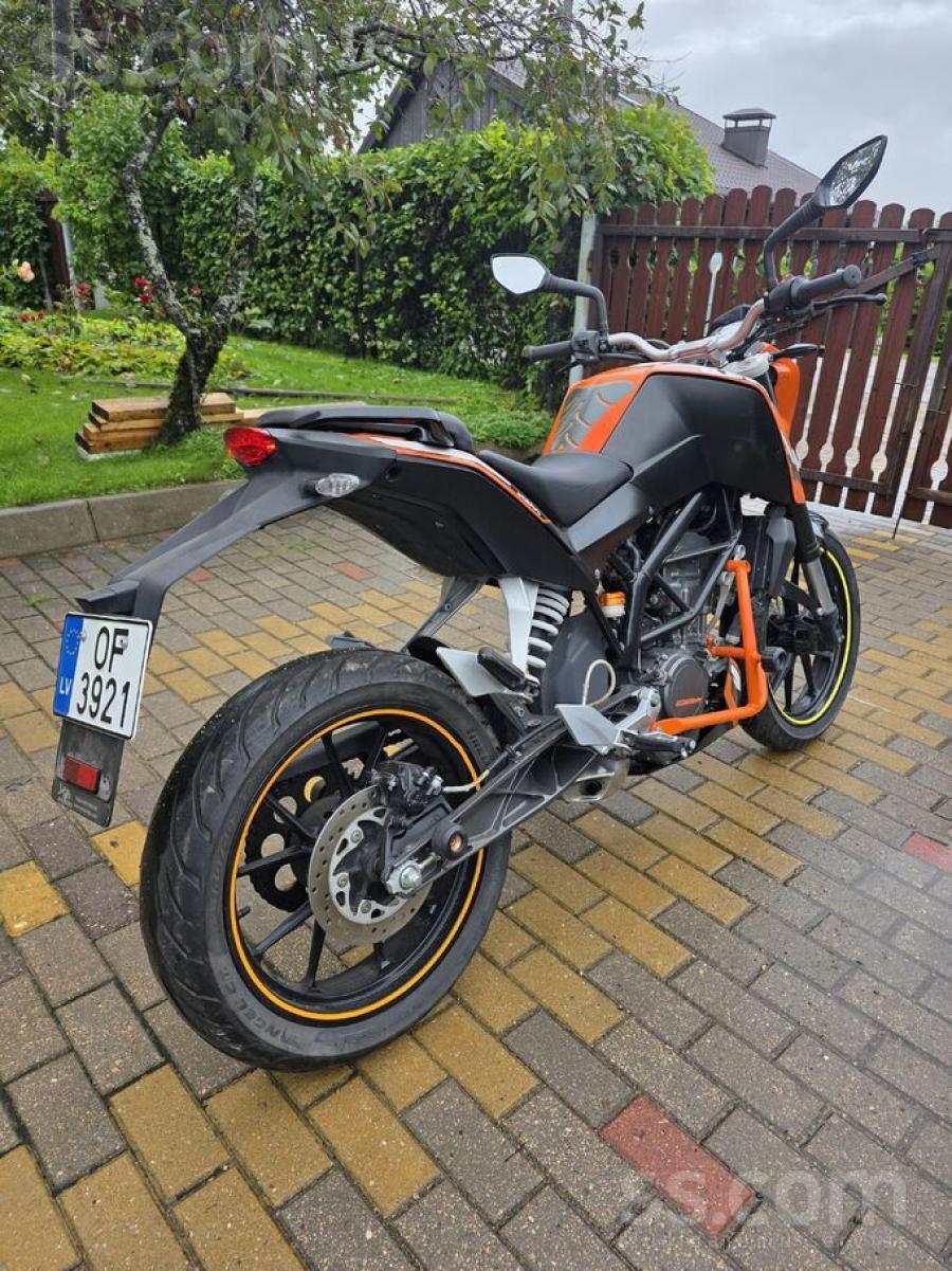 KTM Duke 2012 in Cesis, with an engine capacity of 0.13 L and mileage of 0 thousand km for 2200 €, photo 8 on AUTOMOTO.COM.LV