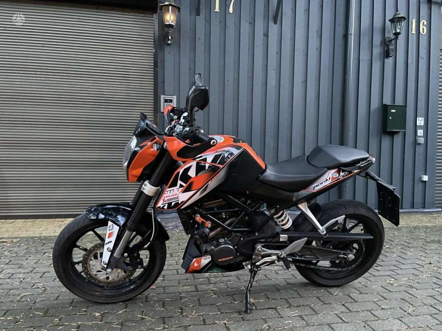 KTM Duke 2012 in Palanga, with an engine capacity of 0.13 L and mileage of 33 thousand km for 1600 €, photo 3 on AUTOMOTO.COM.LV