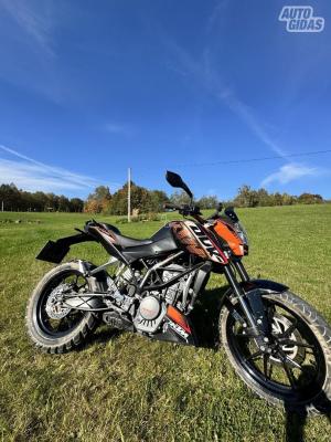 KTM Duke 2012 Molėtai, ar dzinēja tilpumu 0.13 L un nobraukumu 32 tūkst. km par 1600 €, foto 4 vietnē AUTOMOTO.COM.LV