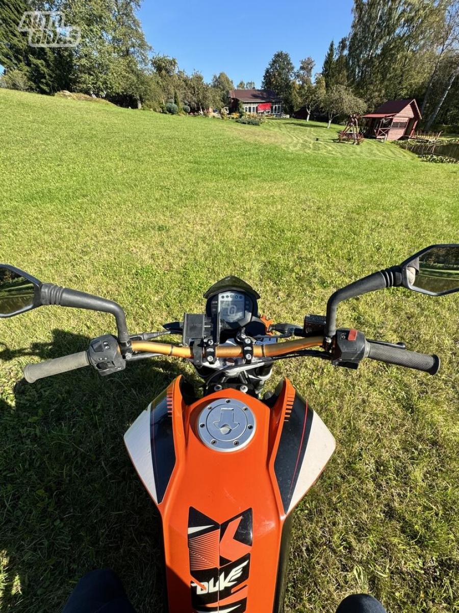 KTM Duke 2012 Molėtai, ar dzinēja tilpumu 0.13 L un nobraukumu 32 tūkst. km par 1600 €, foto 12 vietnē AUTOMOTO.COM.LV