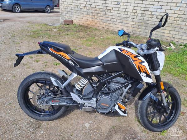 KTM Duke 2013 Tauragė, ar dzinēja tilpumu 0.13 L un nobraukumu 41 tūkst. km par 1300 €, foto 2 vietnē AUTOMOTO.COM.LV