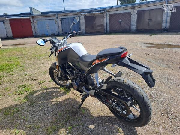 KTM Duke 2013 Tauragė, ar dzinēja tilpumu 0.13 L un nobraukumu 41 tūkst. km par 1300 €, foto 4 vietnē AUTOMOTO.COM.LV