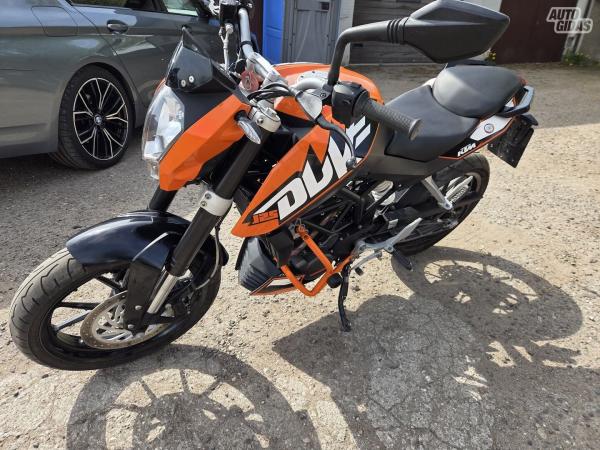 KTM Duke 2013 in Klaipeda, with an engine capacity of 0.13 L and mileage of 10 thousand km for 2500 €, photo 2 on AUTOMOTO.COM.LV