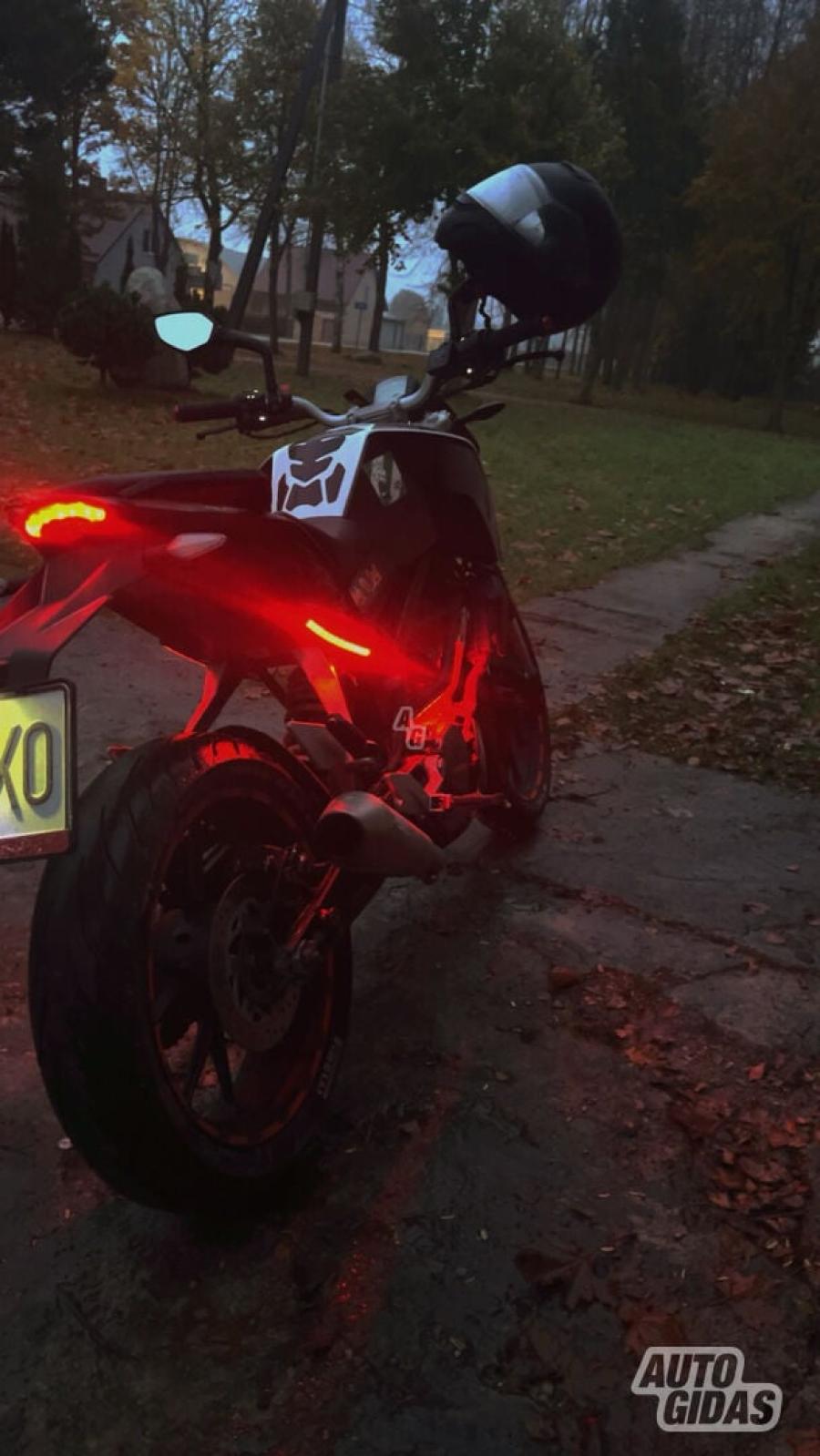 KTM Duke 2013 in Mazeikiai, with an engine capacity of 0.00 L and mileage of 0 thousand km for 1550 €, photo 1 on AUTOMOTO.COM.LV