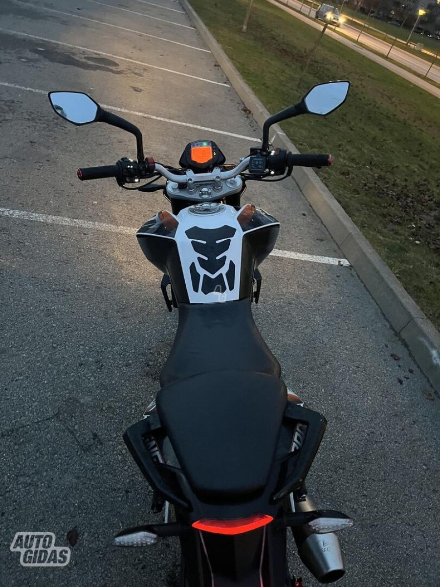 KTM Duke 2013 in Mazeikiai, with an engine capacity of 0.00 L and mileage of 0 thousand km for 1550 €, photo 6 on AUTOMOTO.COM.LV