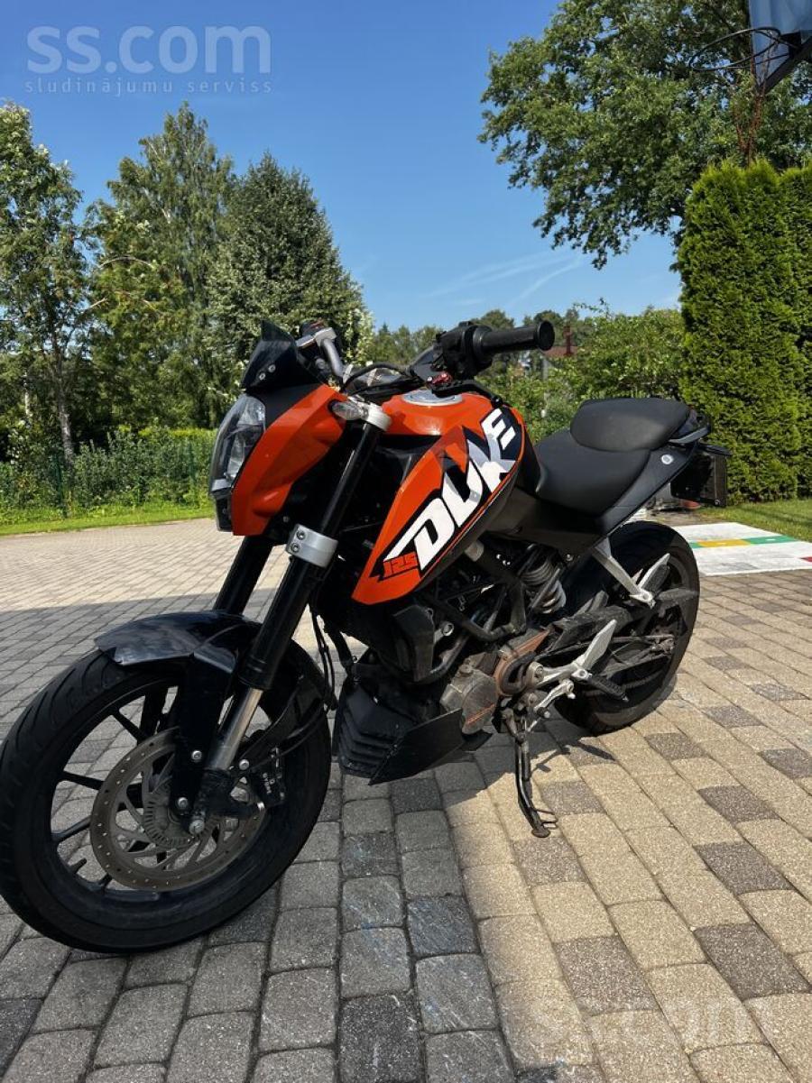 KTM Duke 2013 in Ogre, with an engine capacity of 0.13 L and mileage of 0 thousand km for 2200 €, photo 3 on AUTOMOTO.COM.LV