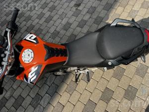 KTM Duke 2013 in Ogre, with an engine capacity of 0.13 L and mileage of 0 thousand km for 2200 €, photo 6 on AUTOMOTO.COM.LV