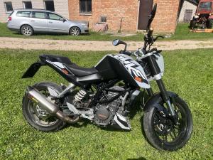 KTM Duke 2013 in Alytus, with an engine capacity of 0.13 L and mileage of 20 thousand km for 1650 €, photo 3 on AUTOMOTO.COM.LV