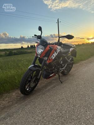 KTM Duke 2013 Viļņa, ar dzinēja tilpumu 0.13 L un nobraukumu 0 tūkst. km par 1700 €, foto  vietnē AUTOMOTO.COM.LV