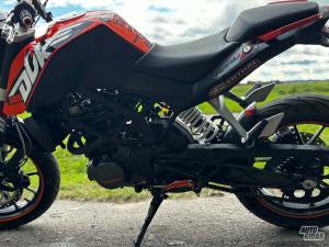 KTM Duke 2013 Šauļi, ar dzinēja tilpumu 0.13 L un nobraukumu 45 tūkst. km par 1400 €, foto 4 vietnē AUTOMOTO.COM.LV