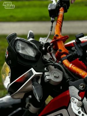 KTM Duke 2013 Šauļi, ar dzinēja tilpumu 0.13 L un nobraukumu 45 tūkst. km par 1400 €, foto 8 vietnē AUTOMOTO.COM.LV