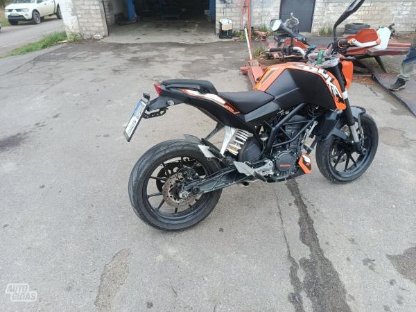 KTM Duke 2013 in Radviliskis, with an engine capacity of 0.13 L and mileage of 0 thousand km for 1550 €, photo 3 on AUTOMOTO.COM.LV