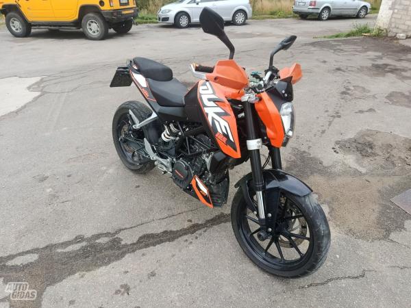 KTM Duke 2013 in Radviliskis, with an engine capacity of 0.13 L and mileage of 0 thousand km for 1550 €, photo 4 on AUTOMOTO.COM.LV