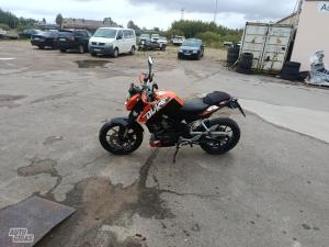 KTM Duke 2013 in Radviliskis, with an engine capacity of 0.13 L and mileage of 0 thousand km for 1550 €, photo 6 on AUTOMOTO.COM.LV