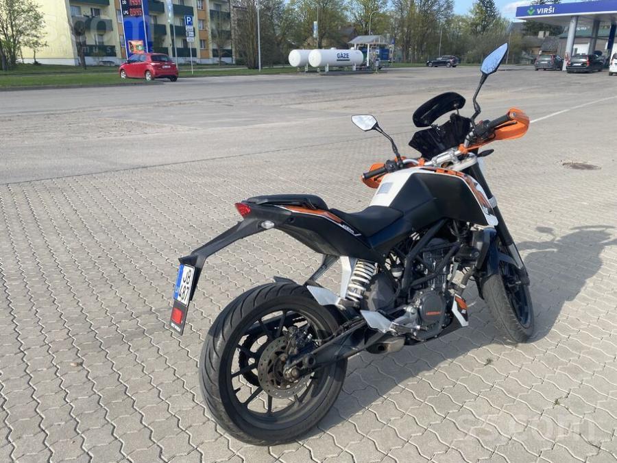 KTM Duke 2013 Dobele, ar dzinēja tilpumu 0.13 L un nobraukumu 0 tūkst. km par 2000 €, foto 3 vietnē AUTOMOTO.COM.LV