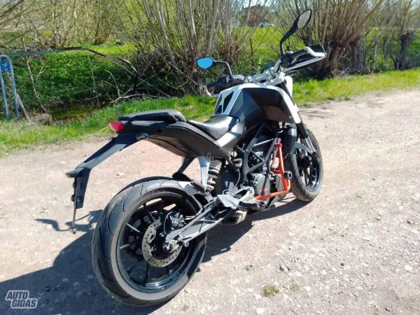 KTM Duke 2014 Radviliškis, ar dzinēja tilpumu 0.13 L un nobraukumu 62 tūkst. km par 1350 €, foto 8 vietnē AUTOMOTO.COM.LV