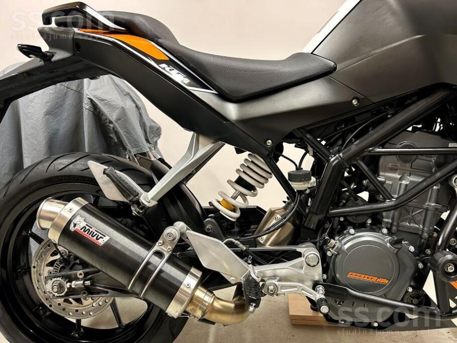 KTM Duke 2014 in Valmiera, with an engine capacity of 0.13 L and mileage of 0 thousand km for 2200 €, photo 5 on AUTOMOTO.COM.LV
