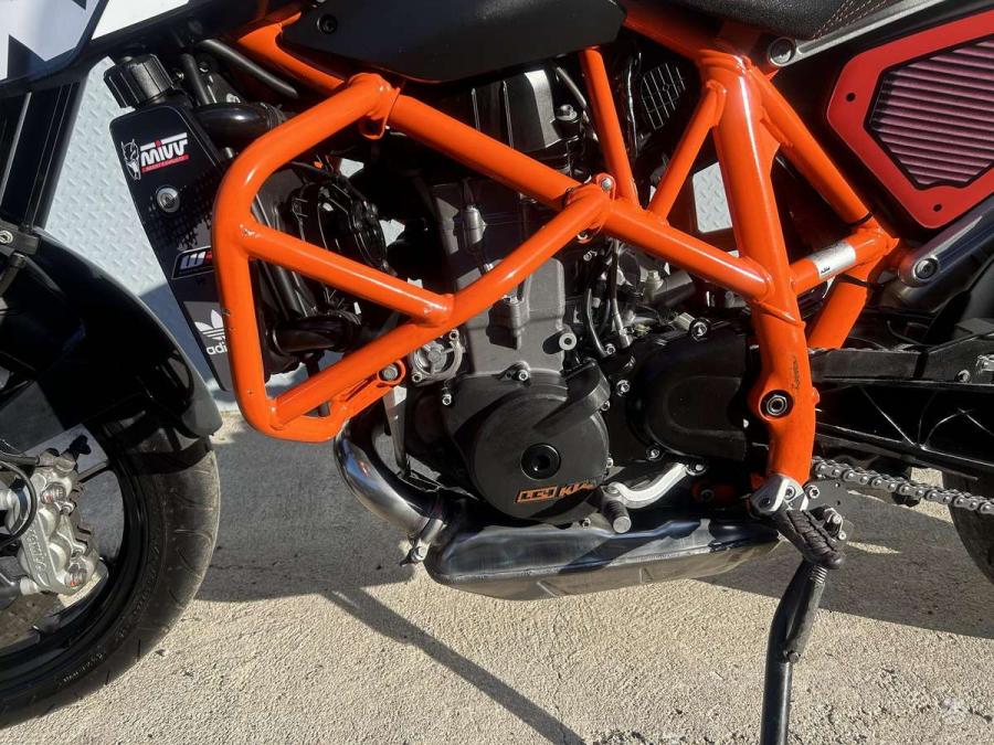 KTM Duke 2014 in Birstonas, with an engine capacity of 0.69 L and mileage of 39 thousand km for 3750 €, photo 14 on AUTOMOTO.COM.LV