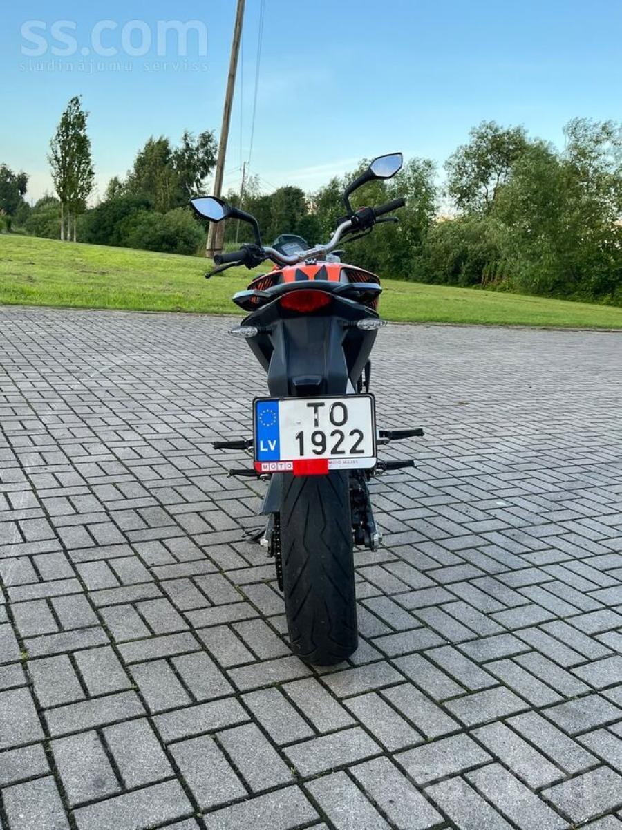 KTM Duke 2014 Liepāja, ar dzinēja tilpumu 0.13 L un nobraukumu 0 tūkst. km par 2100 €, foto 1 vietnē AUTOMOTO.COM.LV