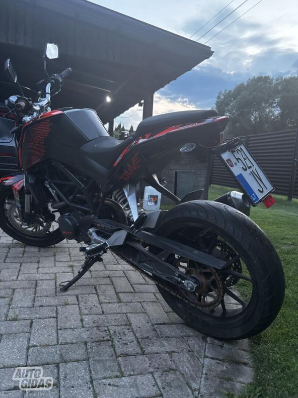 KTM Duke 2014 in Panevezys, with an engine capacity of 0.13 L and mileage of 51 thousand km for 2000 €, photo 3 on AUTOMOTO.COM.LV
