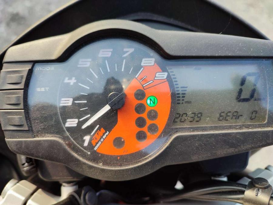 KTM Duke 2015 in Tallinn, with an engine capacity of 0.69 L and mileage of 17 thousand km for 2990 €, photo 5 on AUTOMOTO.COM.LV