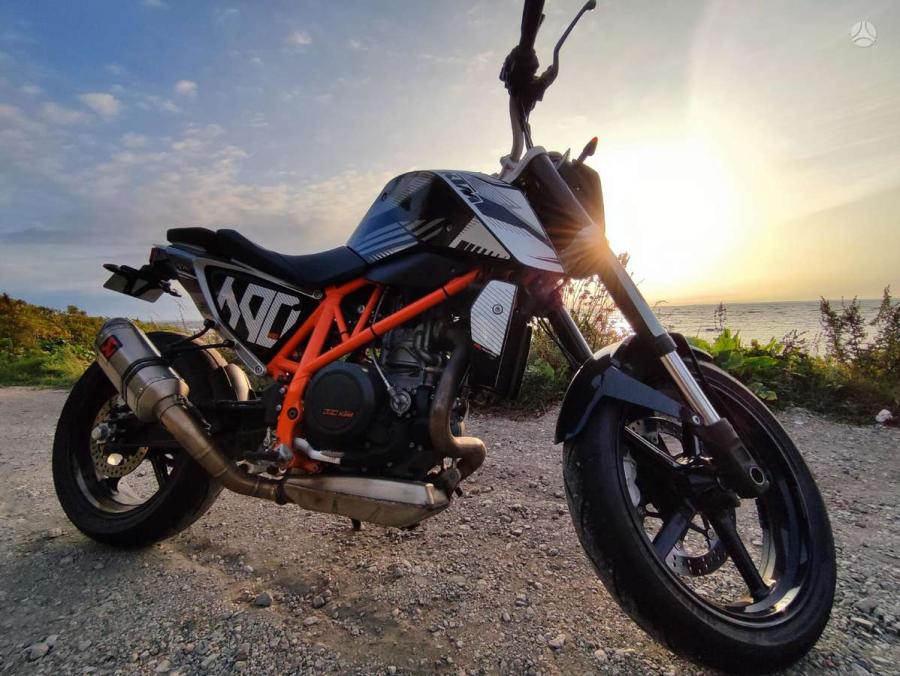 KTM Duke 2015 in Tallinn, with an engine capacity of 0.69 L and mileage of 17 thousand km for 2990 €, photo 6 on AUTOMOTO.COM.LV