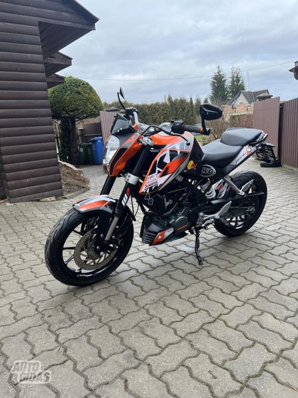 KTM Duke 2015 Prienai, ar dzinēja tilpumu 0.13 L un nobraukumu 20 tūkst. km par 1750 €, foto 7 vietnē AUTOMOTO.COM.LV