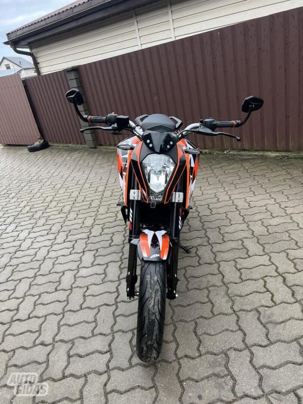 KTM Duke 2015 Prienai, ar dzinēja tilpumu 0.13 L un nobraukumu 20 tūkst. km par 1750 €, foto 8 vietnē AUTOMOTO.COM.LV
