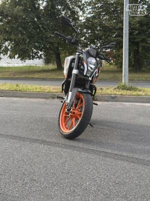 KTM Duke 2015 Alīta, ar dzinēja tilpumu 0.00 L un nobraukumu 13 tūkst. km par 2800 €, foto 3 vietnē AUTOMOTO.COM.LV