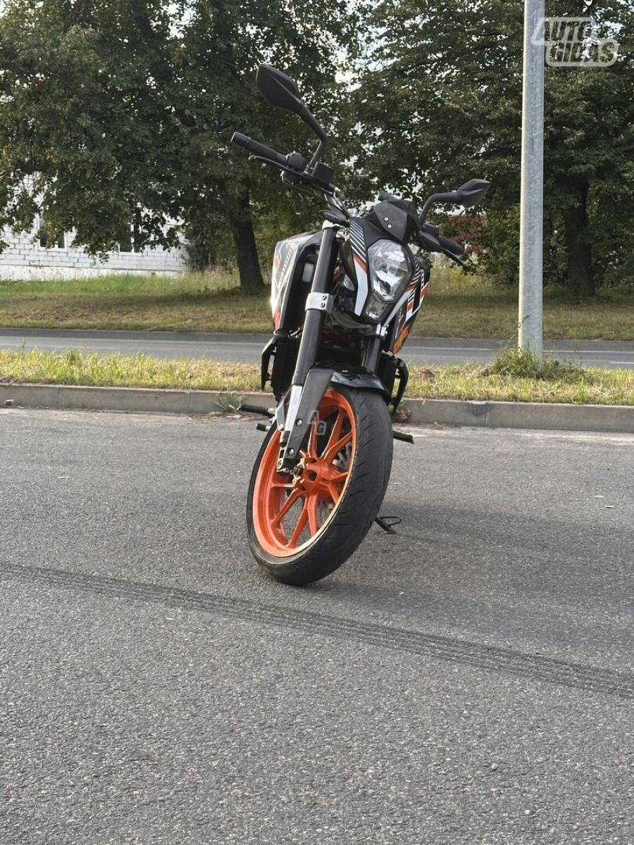 KTM Duke 2015 Alīta, ar dzinēja tilpumu 0.00 L un nobraukumu 13 tūkst. km par 2800 €, foto 3 vietnē AUTOMOTO.COM.LV