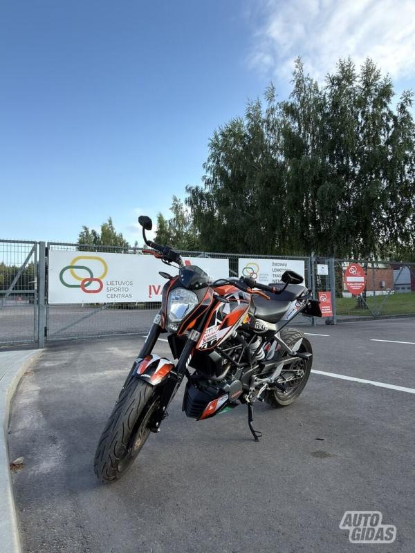 KTM Duke 2015 in Kaunas, with an engine capacity of 0.13 L and mileage of 22 thousand km for 1950 €, photo 1 on AUTOMOTO.COM.LV