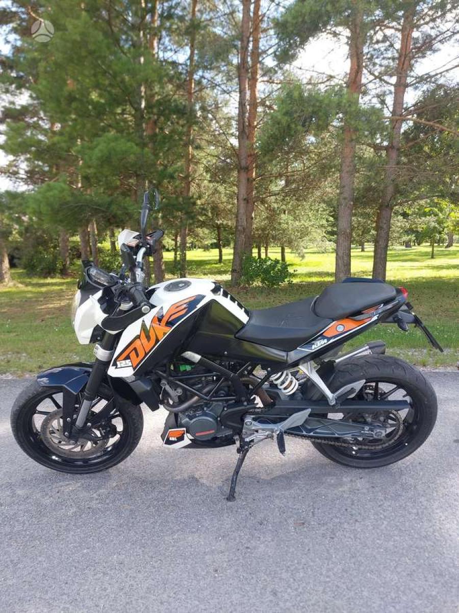 KTM Duke 2015 in Panevezys, with an engine capacity of 0.13 L and mileage of 43 thousand km for 1300 €, photo 6 on AUTOMOTO.COM.LV