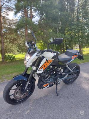 KTM Duke 2015 in Panevezys, with an engine capacity of 0.13 L and mileage of 43 thousand km for 1300 €, photo 8 on AUTOMOTO.COM.LV