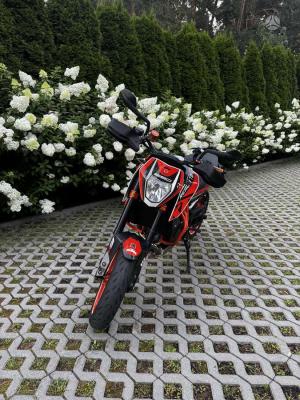 KTM Duke 2015 in Vilnius, with an engine capacity of 0.69 L and mileage of 33 thousand km for 3500 €, photo 3 on AUTOMOTO.COM.LV