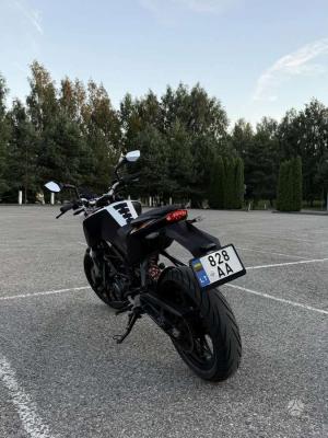 KTM Duke 2015 in Alytus, with an engine capacity of 0.13 L and mileage of 28 thousand km for 1800 €, photo 3 on AUTOMOTO.COM.LV