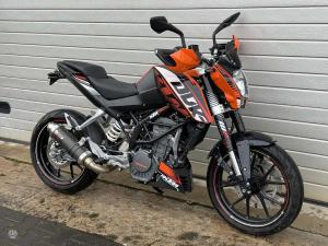 KTM Duke 2016 Vilkaviškis, ar dzinēja tilpumu 0.13 L un nobraukumu 12 tūkst. km par 1400 €, foto 5 vietnē AUTOMOTO.COM.LV
